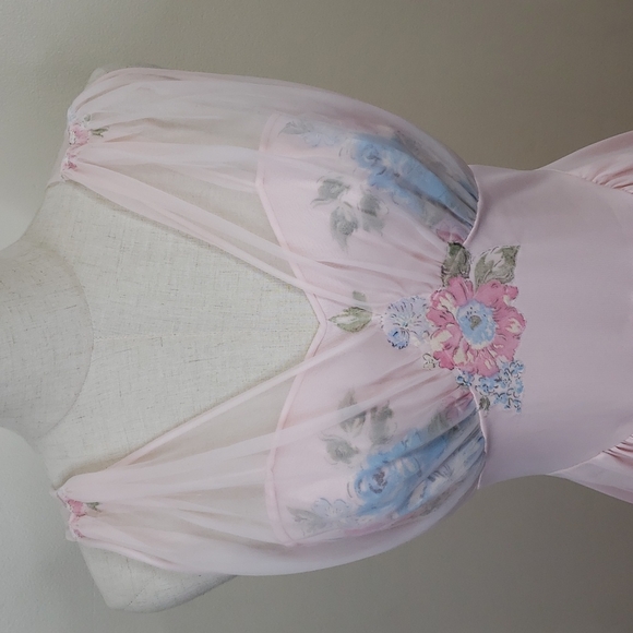 Laros | Intimates & Sleepwear | Rare Laros Pink Floral 95s Nightgown ...